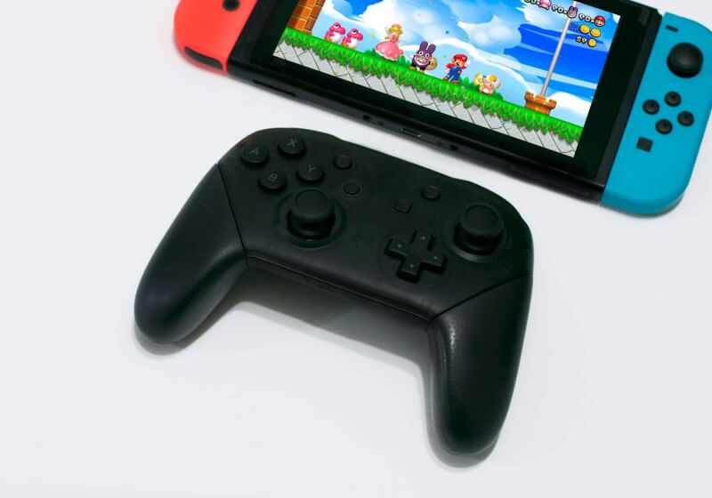 Nintendo quietly releases new Switch Pro controller | TechSpot