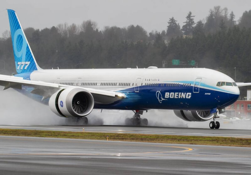 Boeing successfully completes first test flight of the world's largest ...
