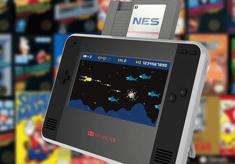 The Retro Champ lets you play NES and Famicom cartridges on the go ...