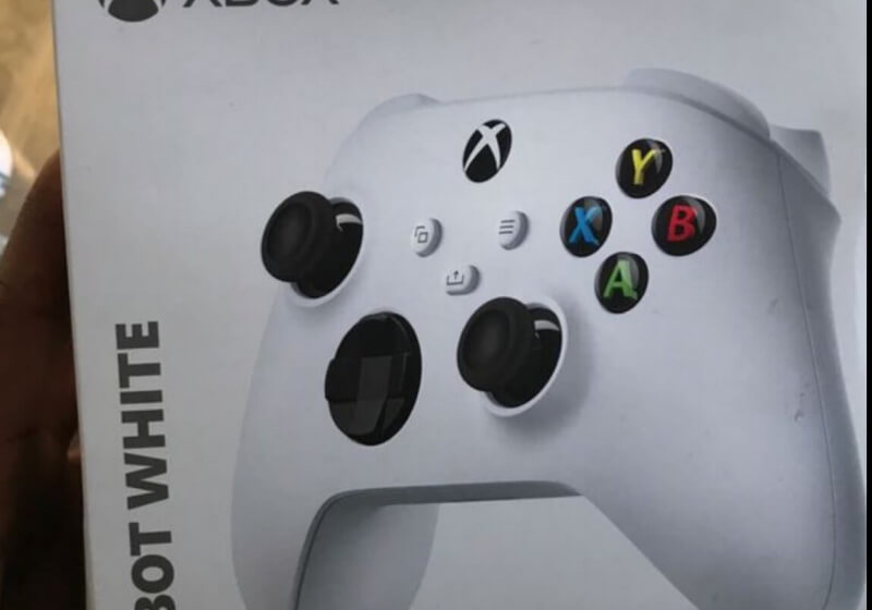 Leaked controller images reveal the Xbox Series S | TechSpot