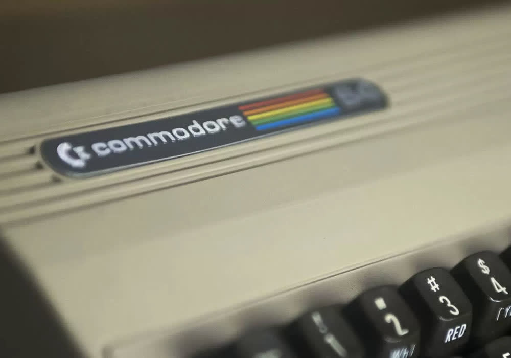 A bakery in Indiana is still using the 40-year-old Commodore 64 as a ...