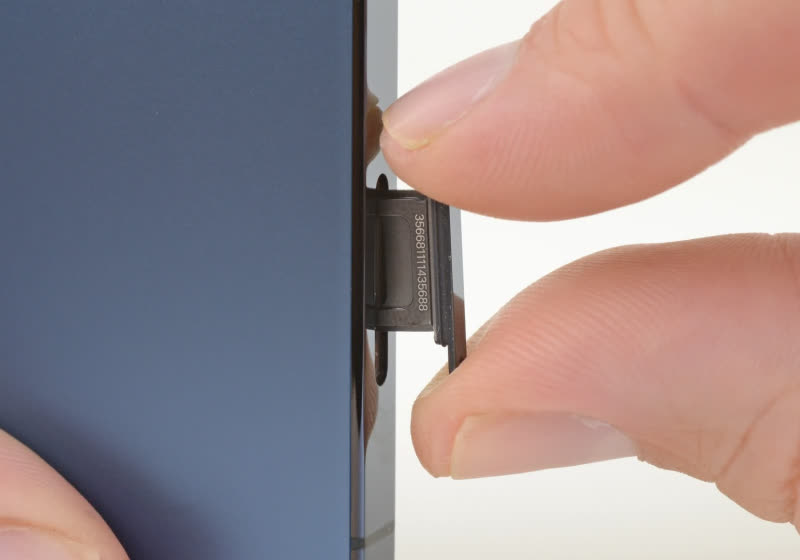 Apple's iPhone 14 might be the first to ship without a physical SIM ...