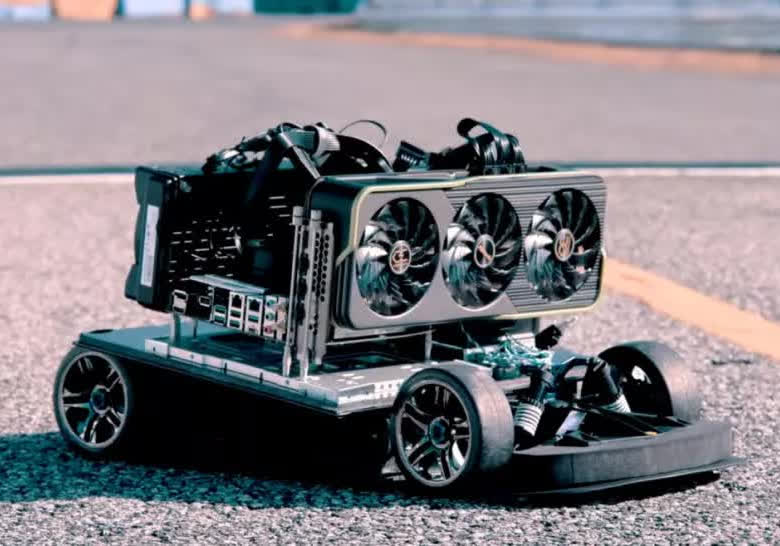 Sega shows off the 'world's fastest PC,' able to reach 62 MPH | TechSpot