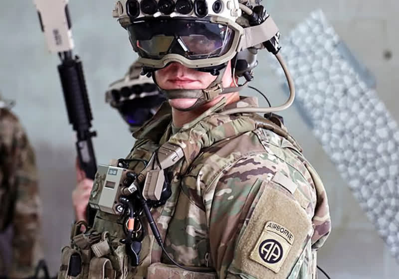 Army tester warns that Microsoft Hololens-based AR goggles could get ...