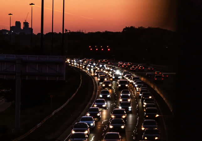 France is formulating a $100 per month subsidized EV lease program ...
