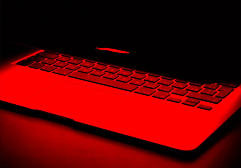 Apple M3 MacBook Air hits 114 degrees Celsius under full load | TechSpot