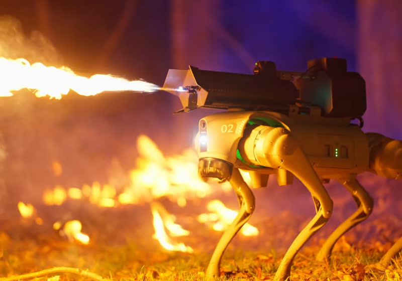 Worry your friends with this $9,420 flamethrower robot dog | TechSpot