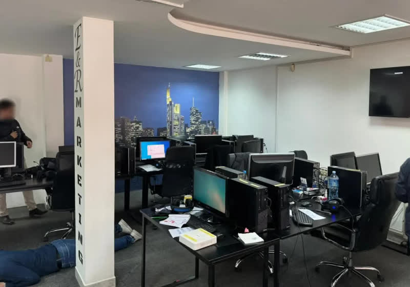 German police hail takedown of Europe's "largest" call center scam ...