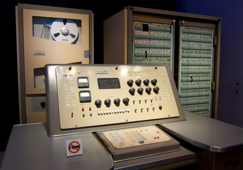 Old-school mainframes could see renewed life with AI integration | TechSpot