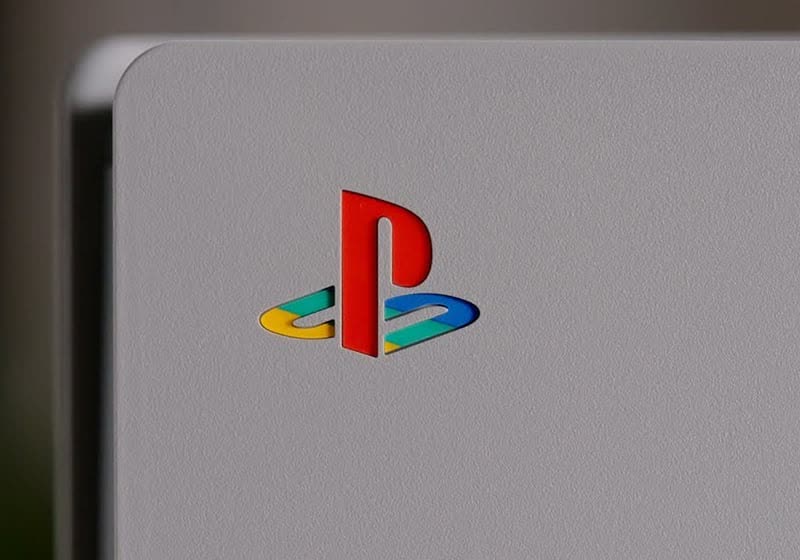 Sony's throwback PS5 Pro limited edition takes us back to the 90s ...