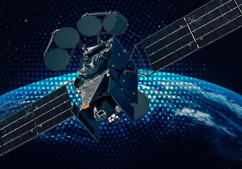 Intelsat's Boeing-made satellite breaks up in space, disrupting ...