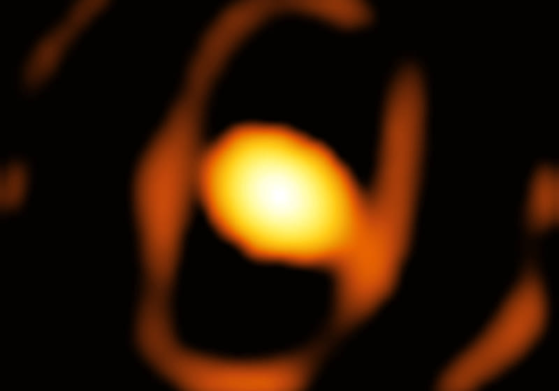 Astronomers capture first close-up of a dying star beyond our galaxy ...