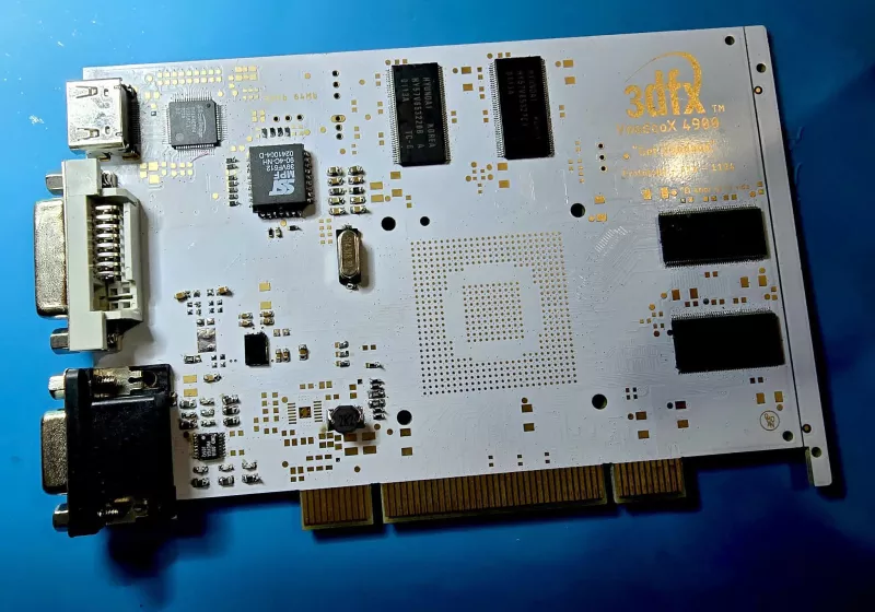 The 3dfx VoodooX project gets dressed in white for Christmas | TechSpot