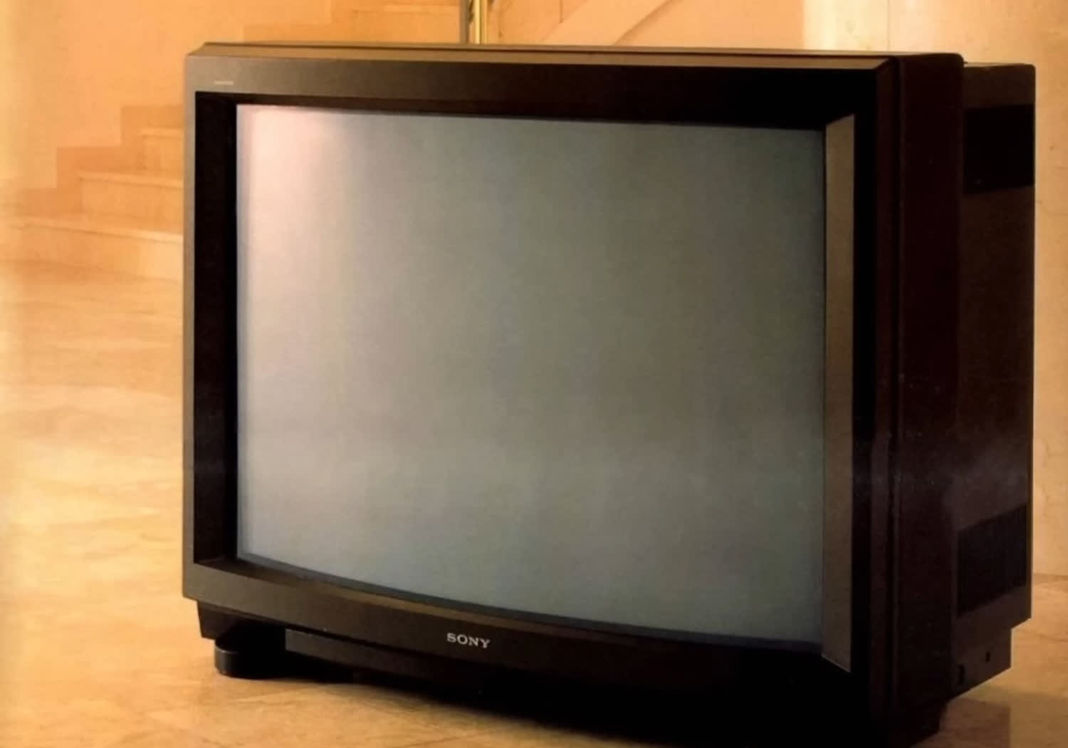 The quest to save the world's largest CRT TV from demolition | TechSpot