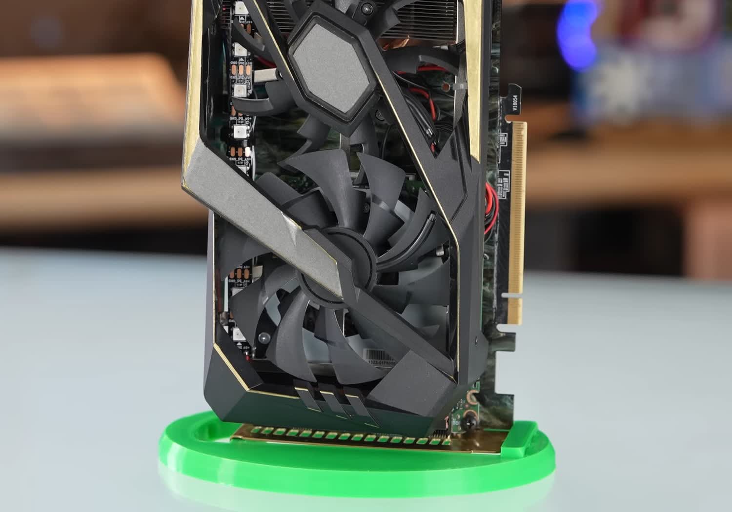 The GeeFarce 5027 POS is a PC disguised as a graphics card | TechSpot